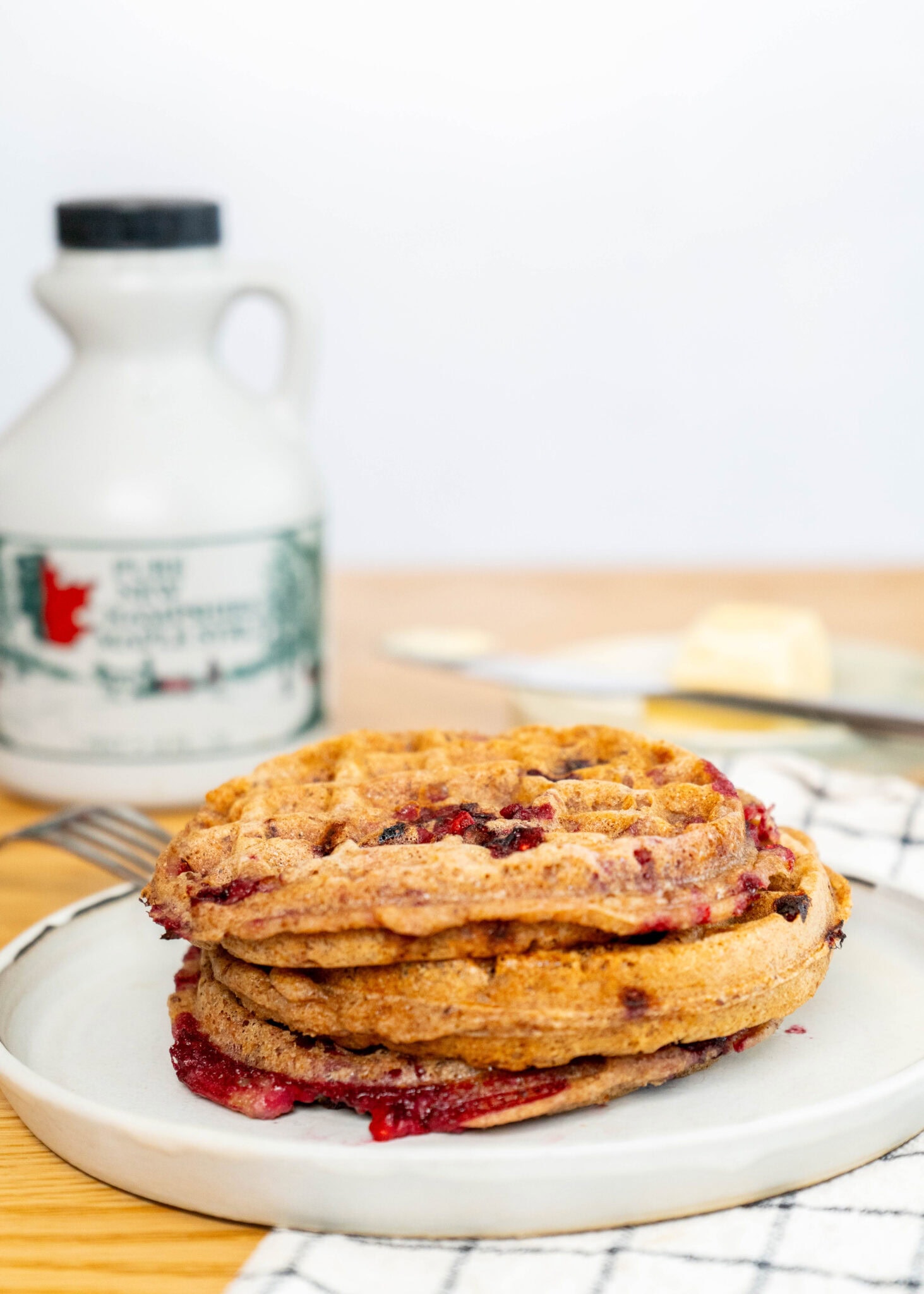 Raspberry cinnamon spelt waffles | Closed Loop Cooking
